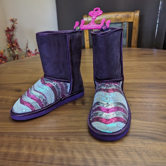 Little Miss Matched | Shoes | New Girls Little Miss Matched Sweater ...
